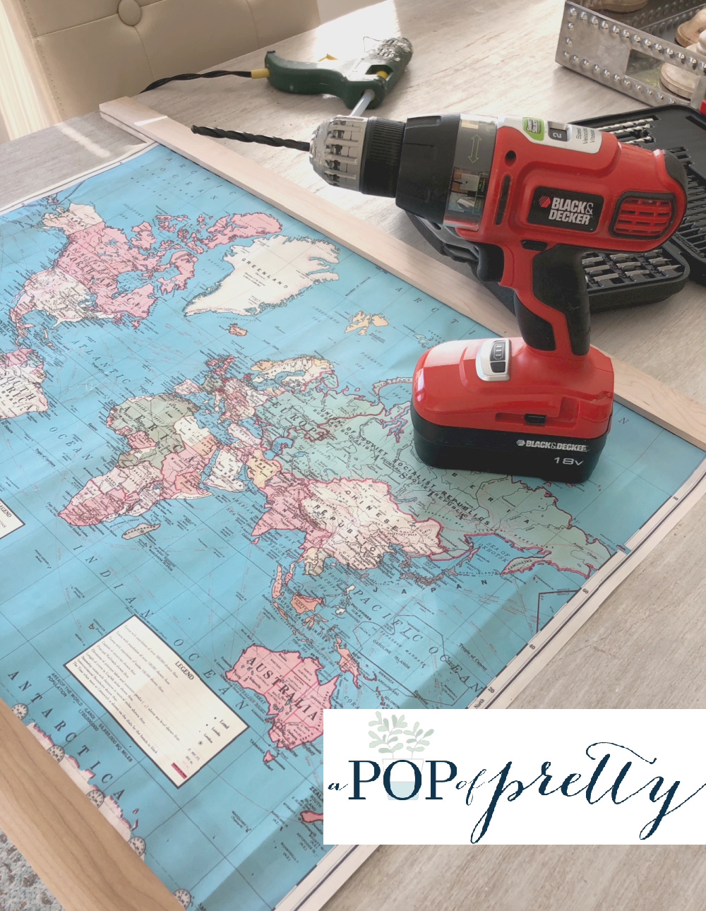 Map Wall Decor: Frame Tutorial (Vintage Style) - A Pop of Pretty